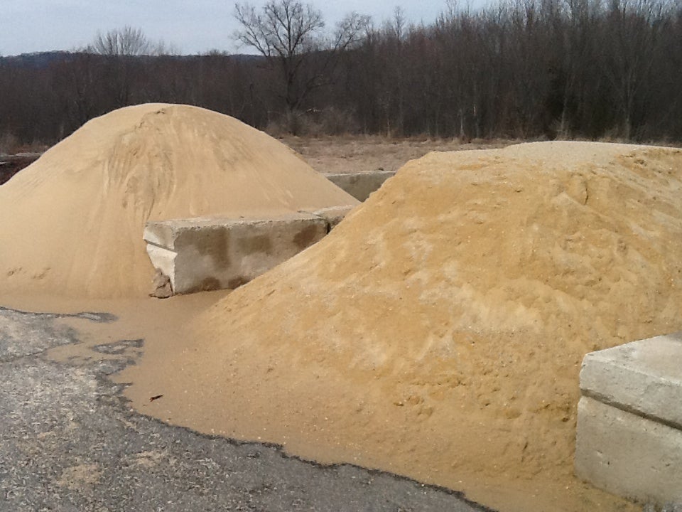 Bar Sand | Liv'n Green Supply